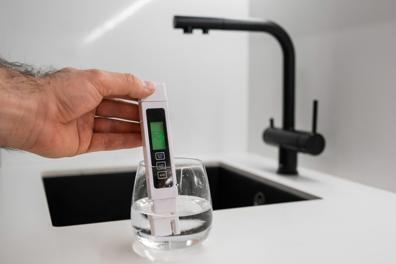 The Ultimate Guide to Ensuring Pure Drinking Water at Home | H2O Global ...